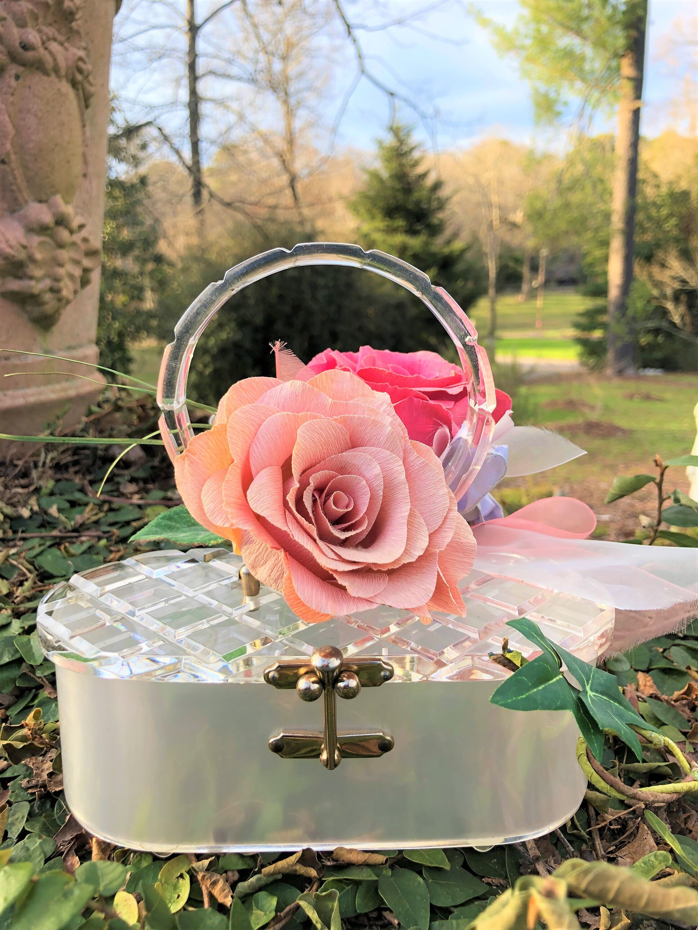 STELLAR LUCITE Charles Kahn Handbag/lucite Purses/lucite - Etsy