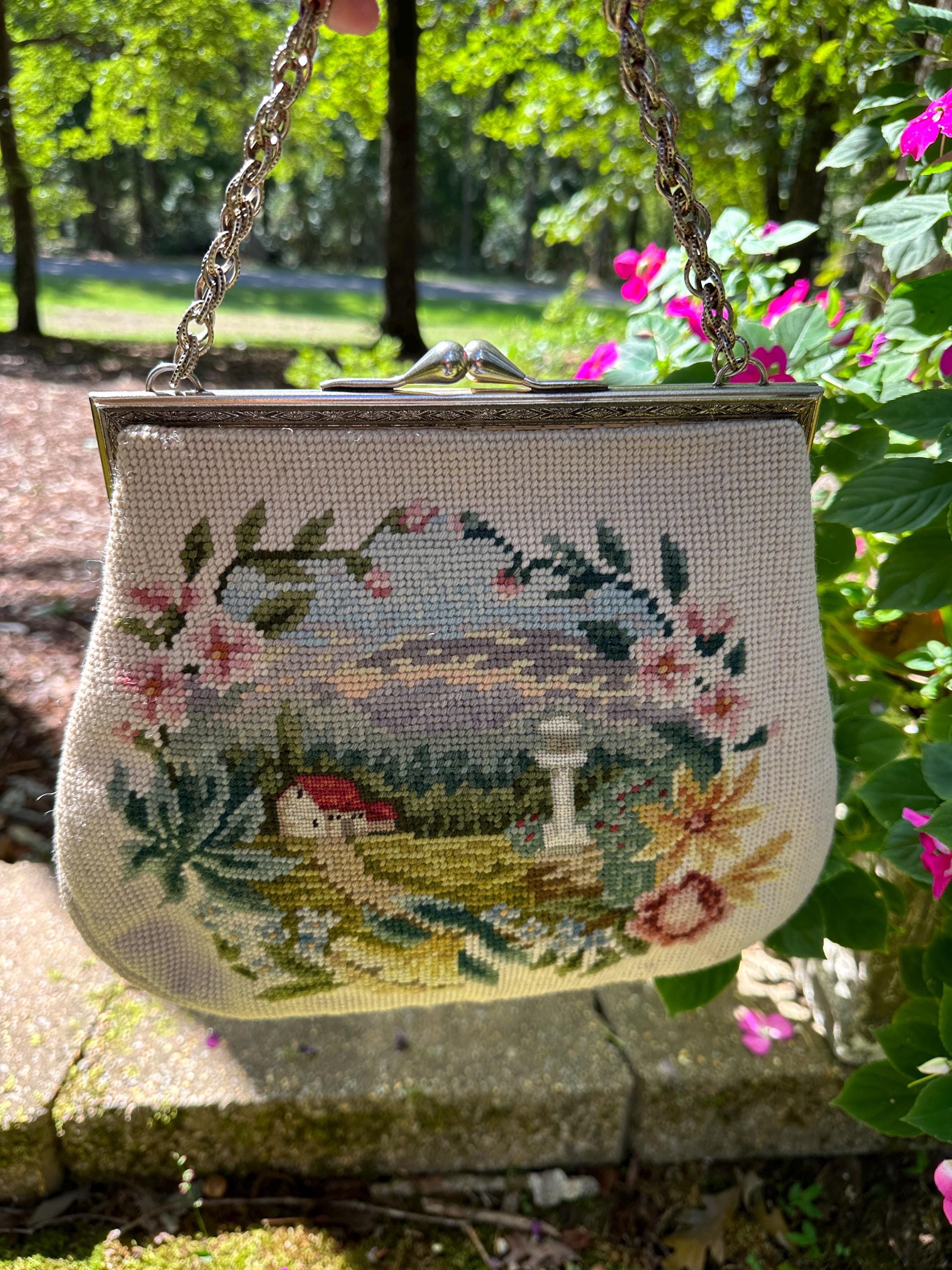 GORGEOUS 60's NEEDLEPOINT Handbag/christine Purses/60's Needlepoint ...
