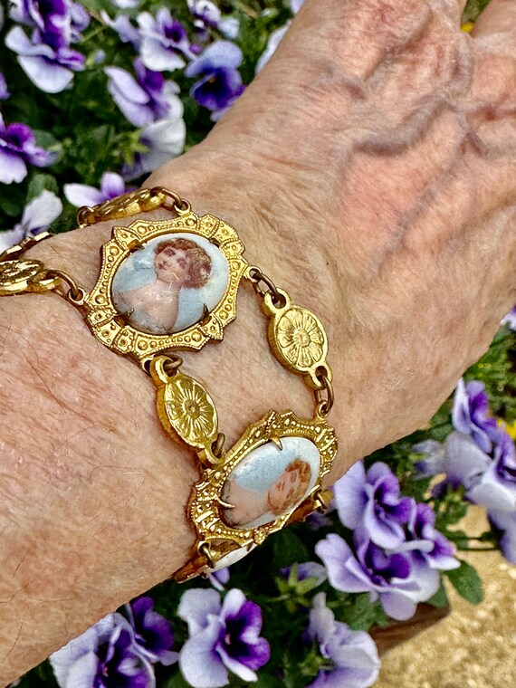 RARE NEIGER PORTRAIT Bracelet/20's Jewelry/20's Brace… - Gem