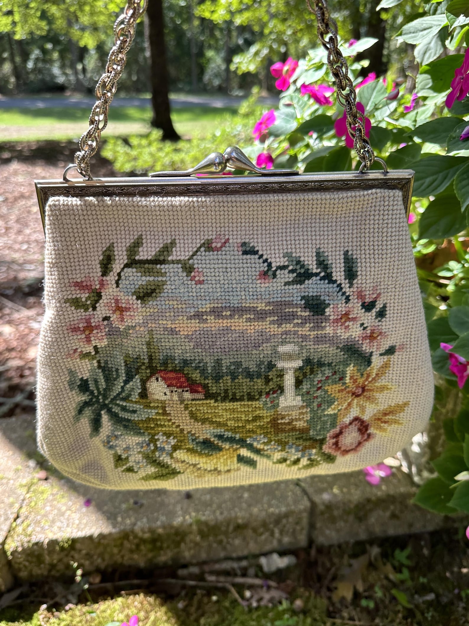 GORGEOUS 60's NEEDLEPOINT Handbag/christine Purses/60's Needlepoint ...