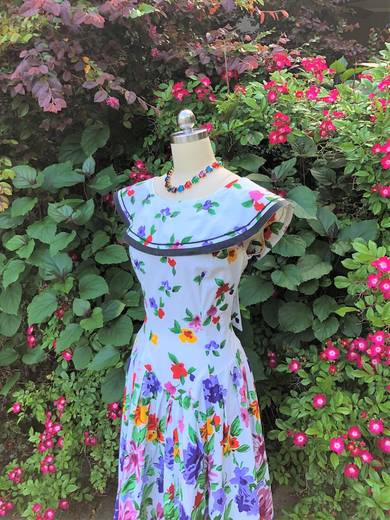 80's FLORAL Dress/80s Vintage Fit & Flare Dress/white - Etsy