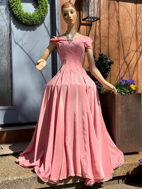 GORGEOUS 40's PROM GOWN/Pink Prom Dresses/Extra Small… - Gem