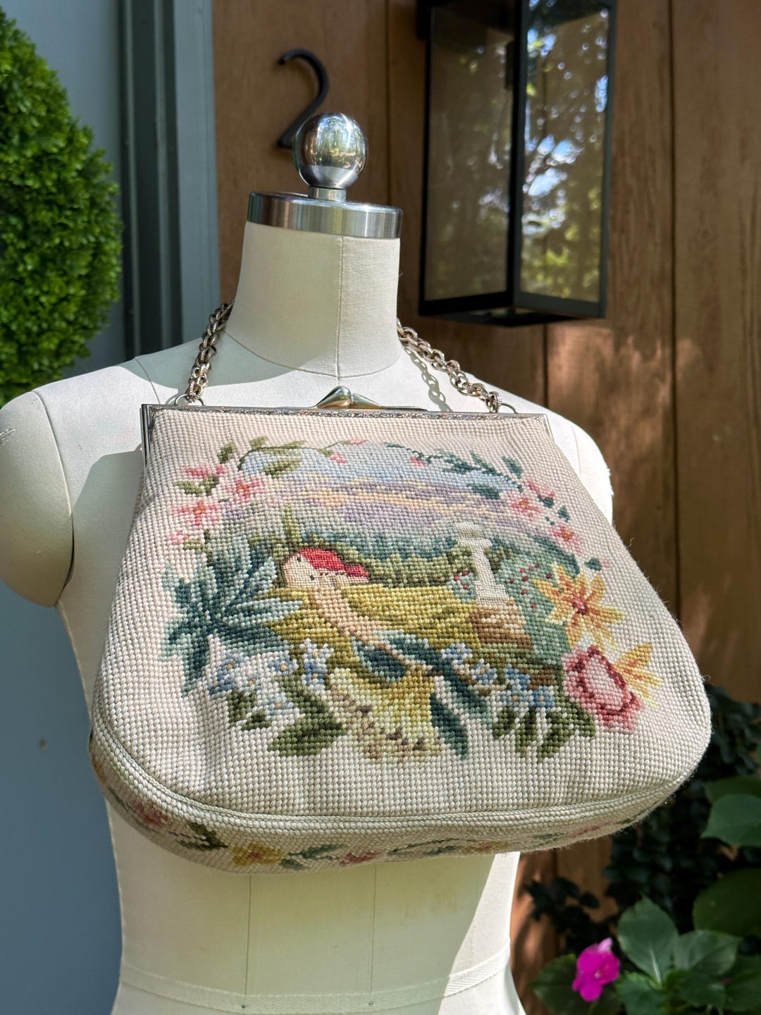 GORGEOUS 60's NEEDLEPOINT Handbag/christine Purses/60's Needlepoint ...