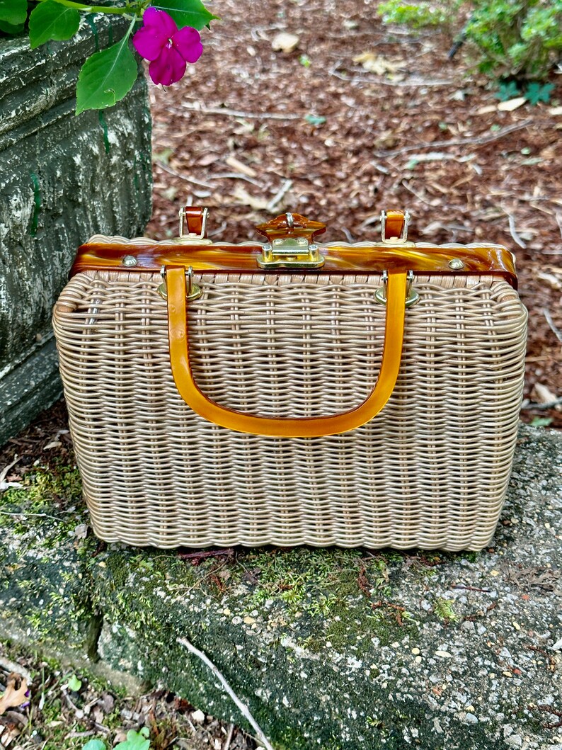 60's WICKER MUSHROOM Purse/adele Handbags/60's Handbags/mushroom ...