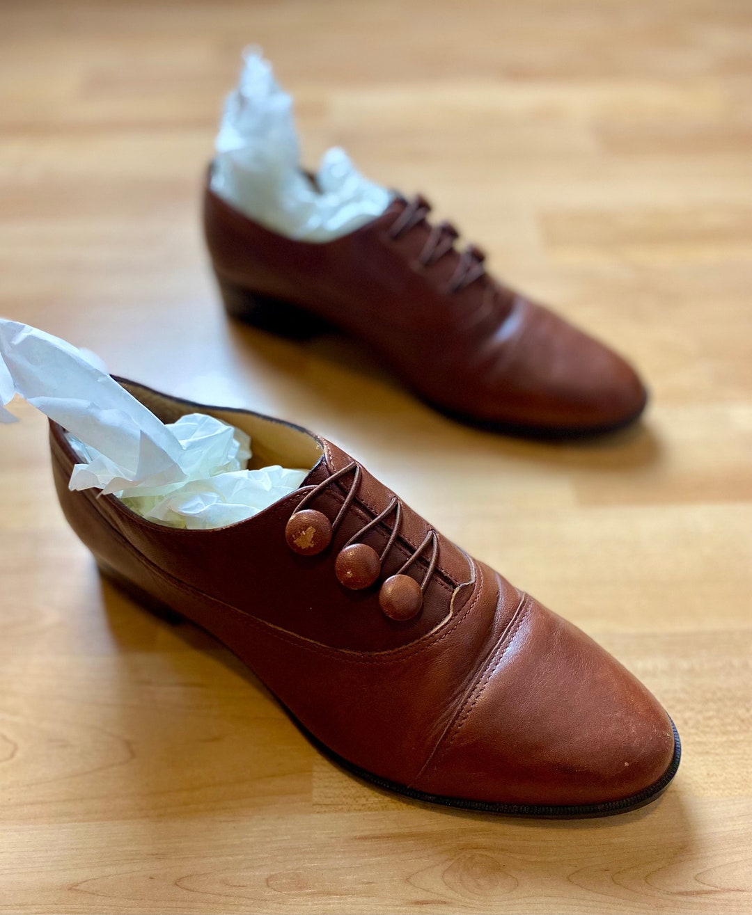 Tobacco Leather Button Oxfords Vintage 90s Matte Tobacco Leather Button ...