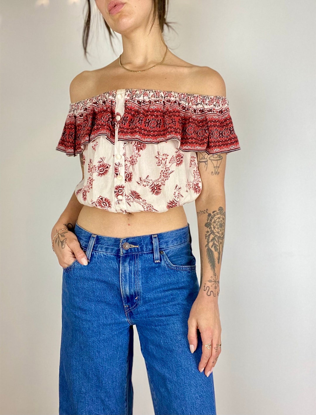 Red Floral Peasant Blouse Boho Chic White Cotton Red Floral off the ...