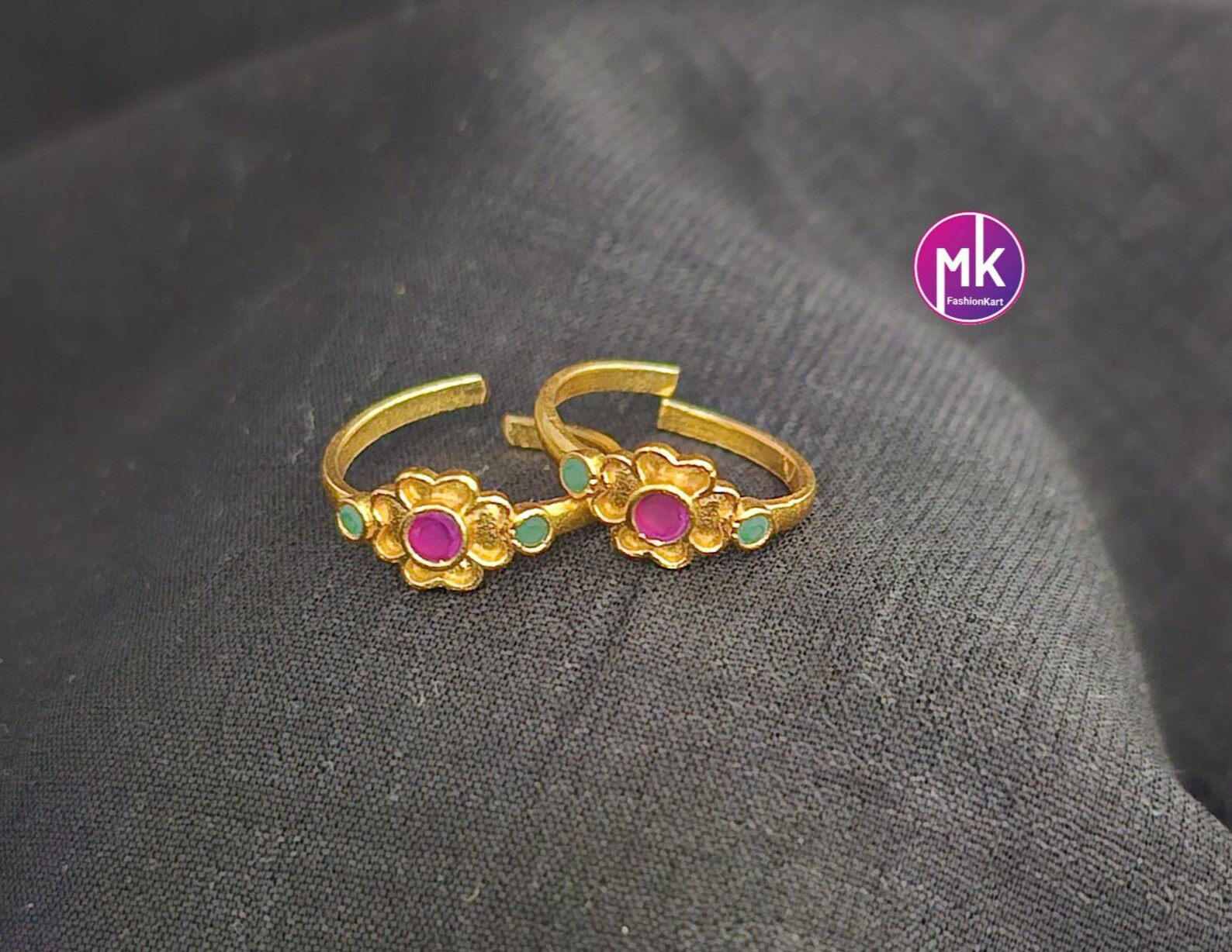 Matte Gold Finish Toe Ring With AD Stones/leg Finger Ring/adjustable ...