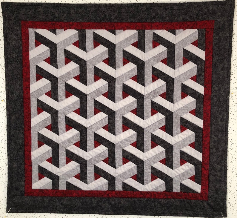 Entwined Illusion Wall Quilt Pattern (PDF Download) - Etsy