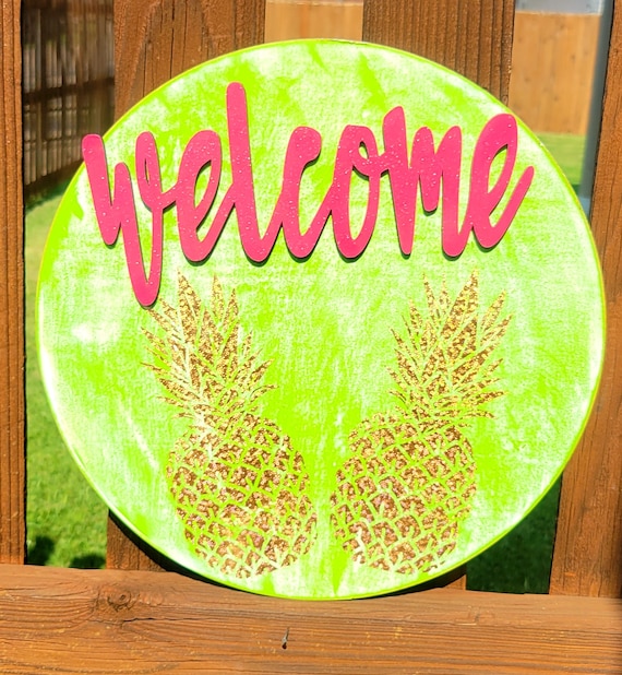 Pineapple Welcome In Color