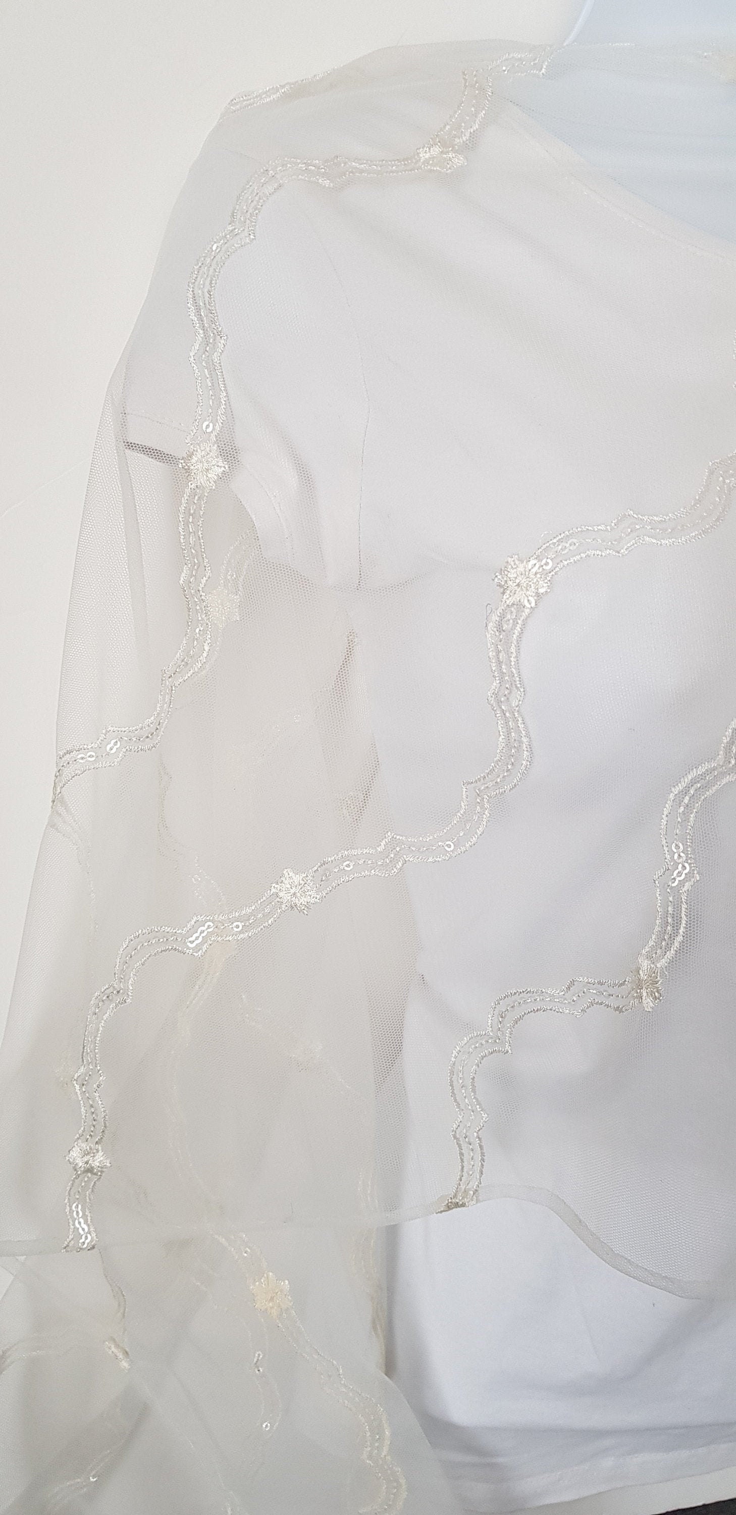 Mantón Blanco. Mantón de red blanco. Pañuelo Blanco. Bufanda - Etsy España