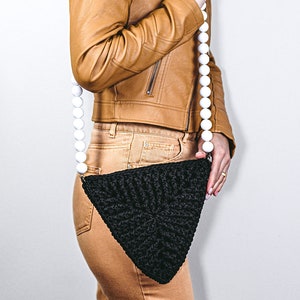 Crochet Triangle Bag Pattern | Crocheted Crossbody Bag for Women ...