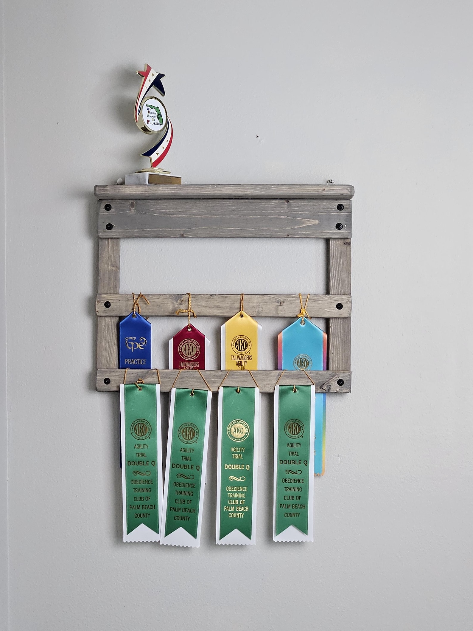 Small Wooden Ribbon Holder for Trophies and Ribbons, Display Rack - Etsy