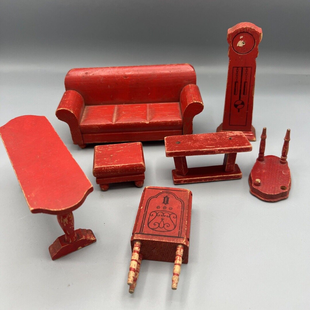 1930's Strombecker Red Parlor Set Doll House Couch Table Clock Radio ...