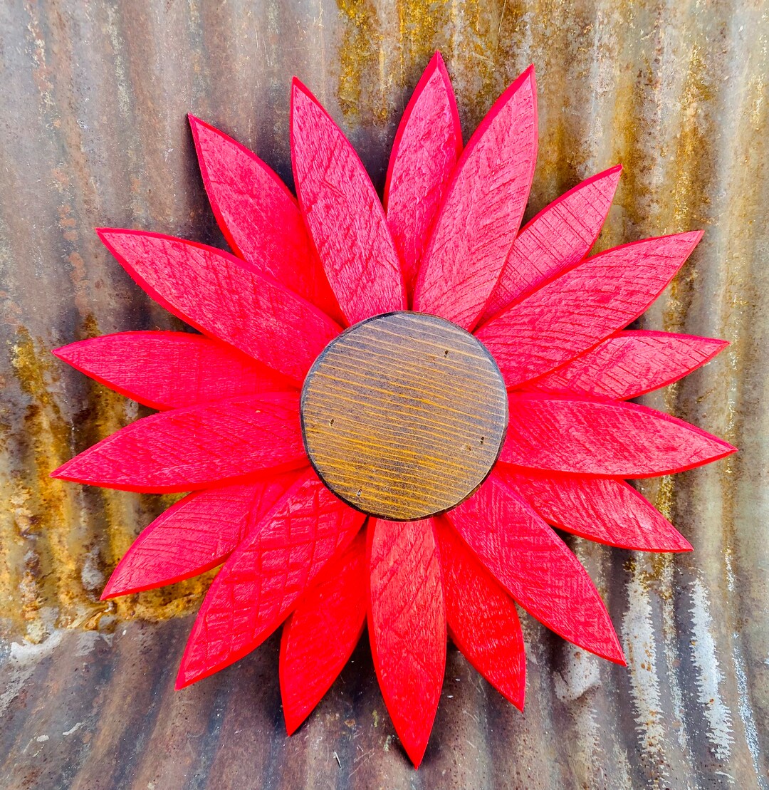 Red Rough Sawn Wooden Flower Wall Hanging Handmade From Reclaimed ...