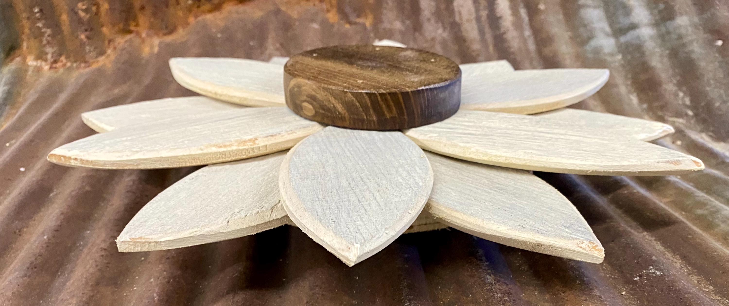 Off White Wooden Daisy Wall Display Handmade From Reclaimed Upcyled ...