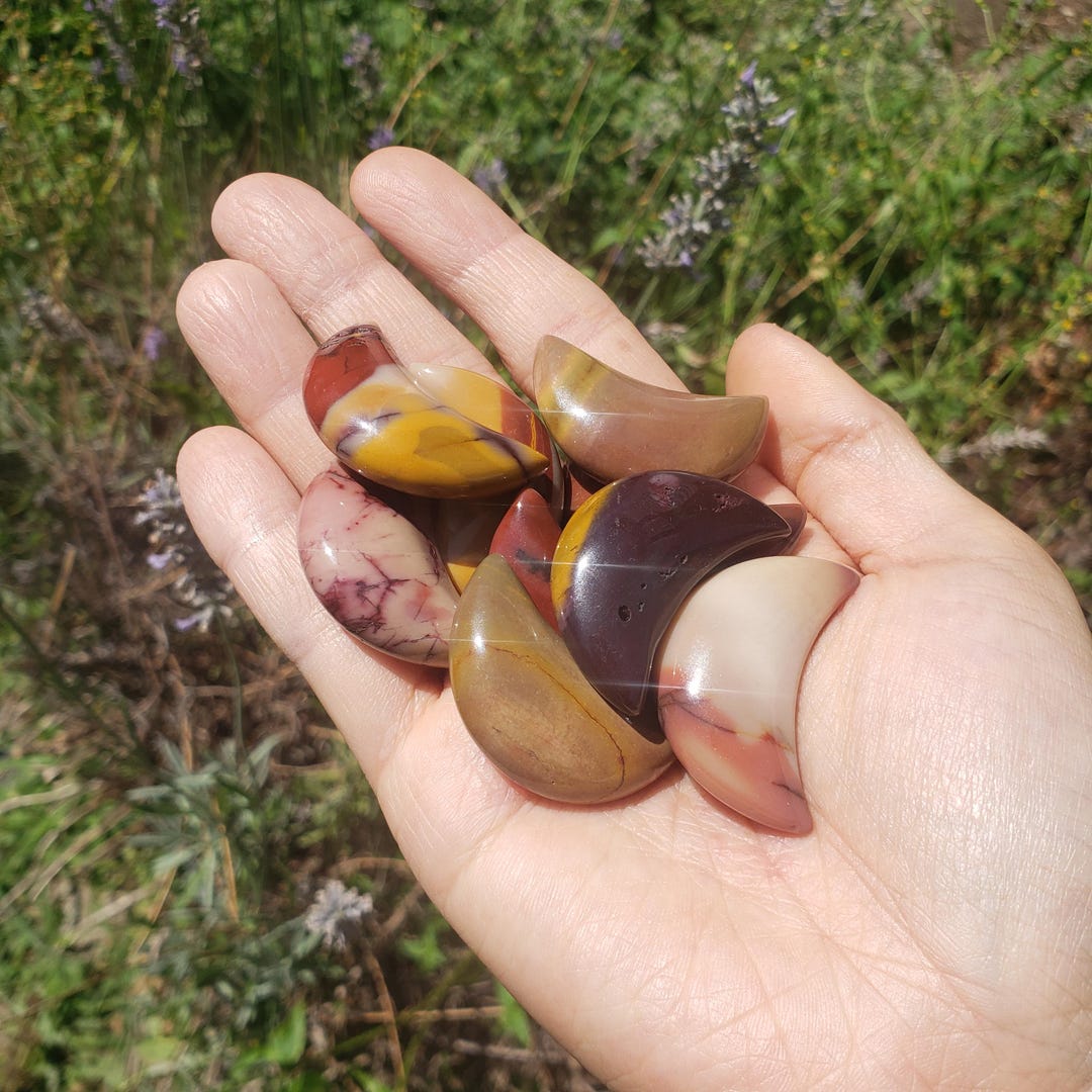 1 Mookaite Jasper Crescent Moon Mini Carving 1.25" - Randomly Selected ...