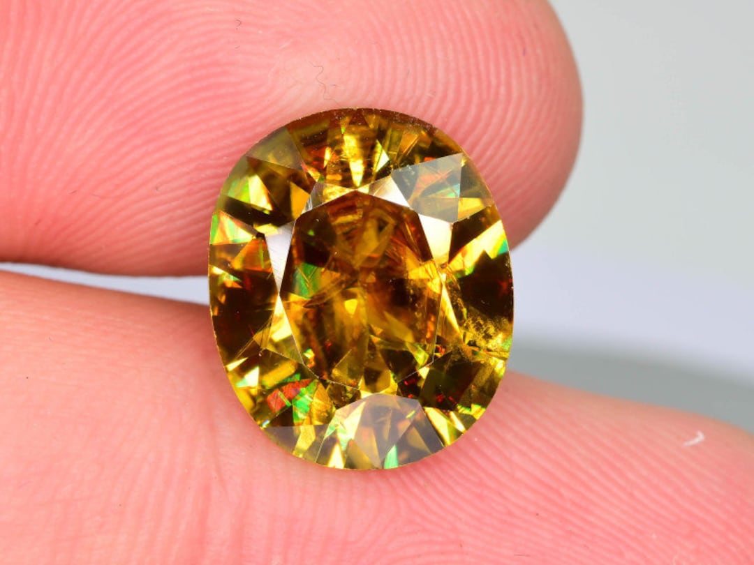 Natural Full Fire 5.9ct Sphene, Uniquely Master Cut Oval Nearly 6ct ...