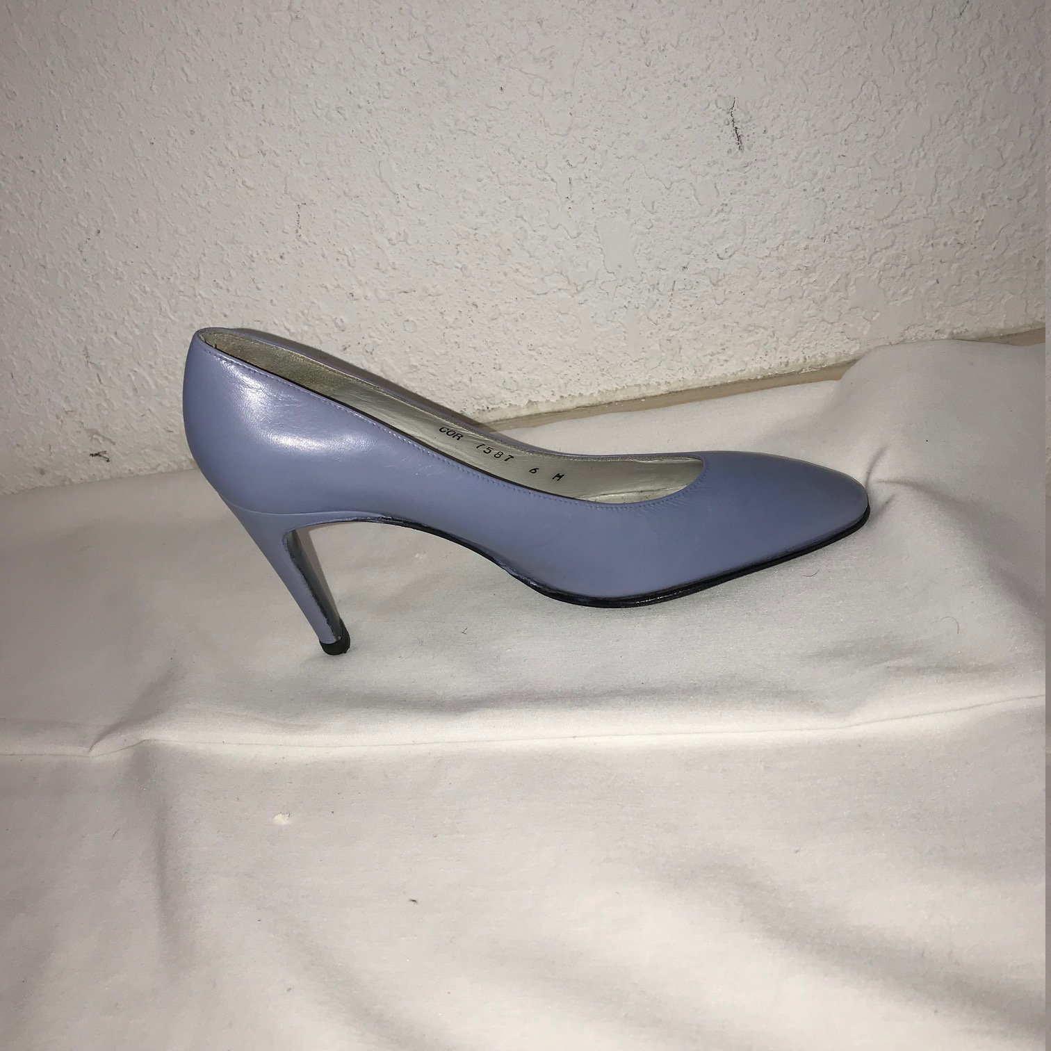 Charles Jourdan Powder Blue Leather Pumps - Etsy