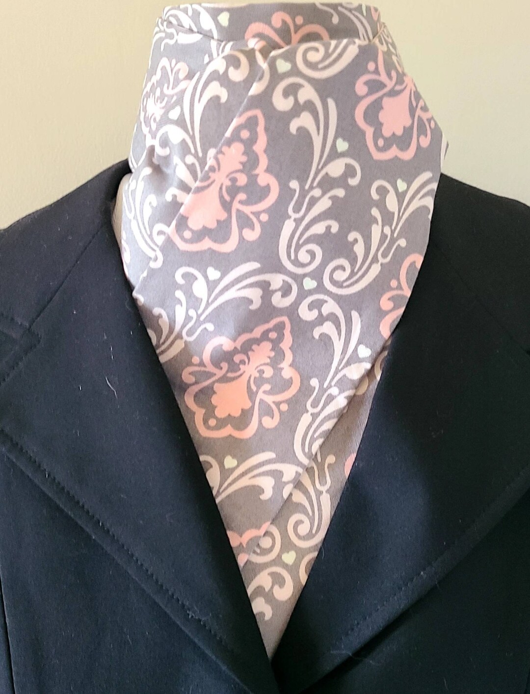 TRADITIONAL Reversible Shaped Stock Tie, Grey/pink/white. - Etsy