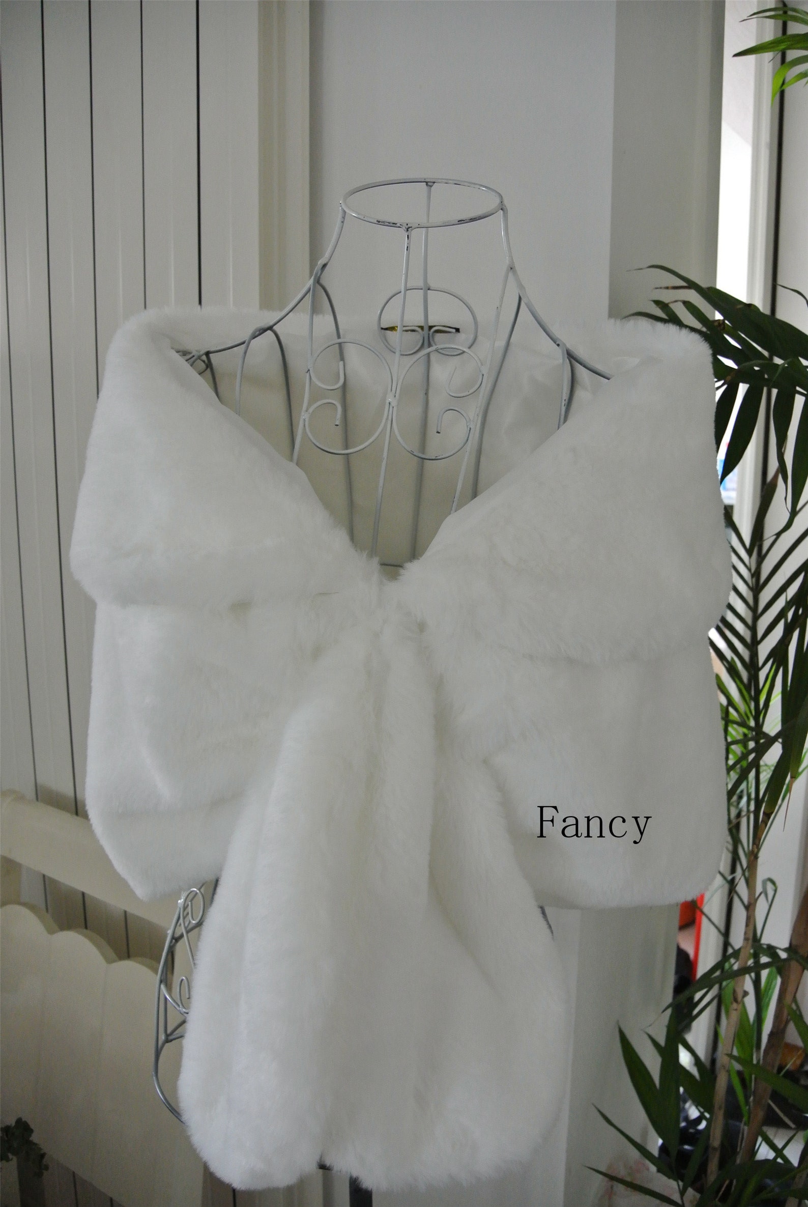 White Faux Fur Bridal Wrap Fur Wrap Bridal Faux Fur Stole - Etsy