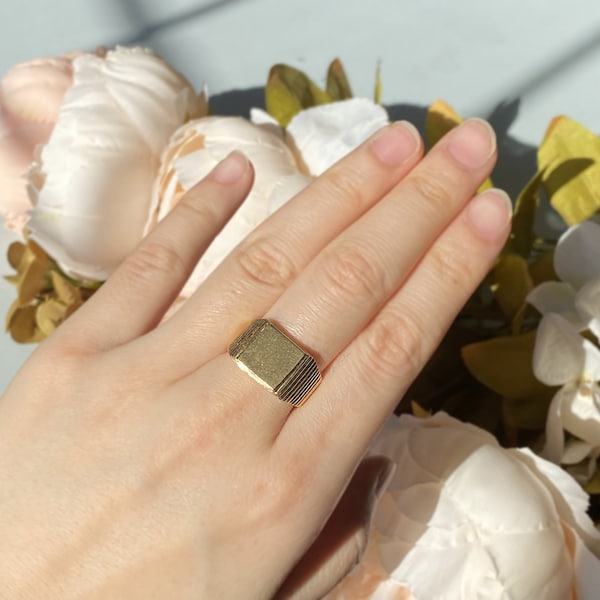 Square Signet Ring - Etsy