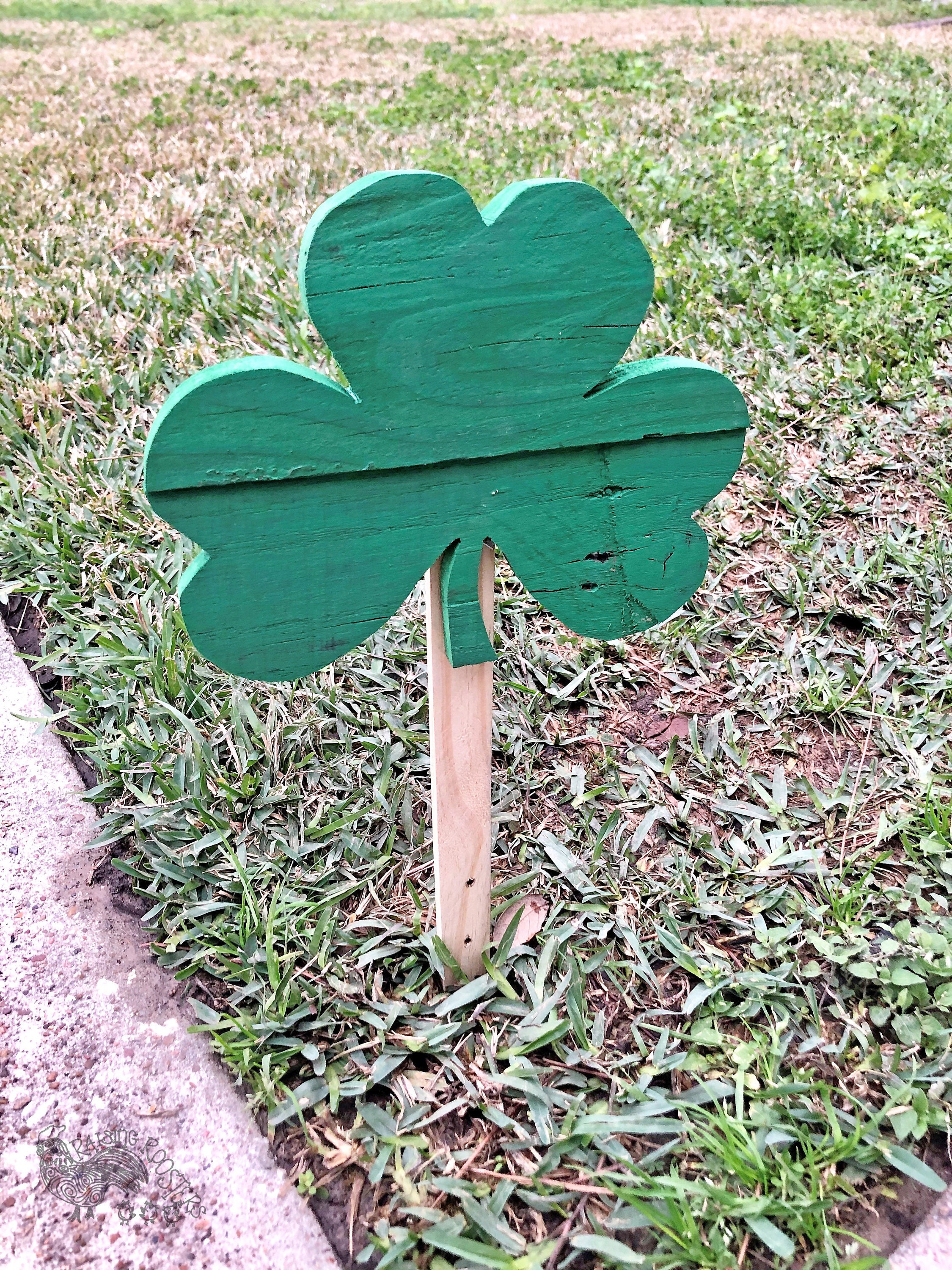 Shamrock Stakes St. Patrick's Day Lawn Art St. Patricks | Etsy