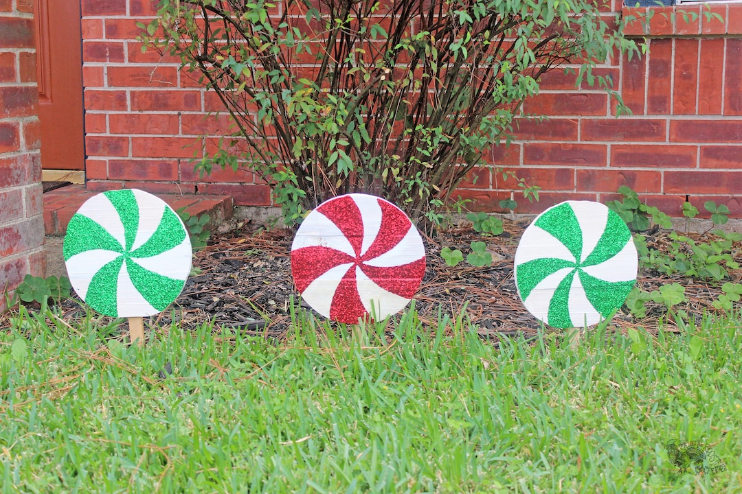 Peppermint Yard Stakes- Peppermint Christmas Yard Art- Perfect for ...