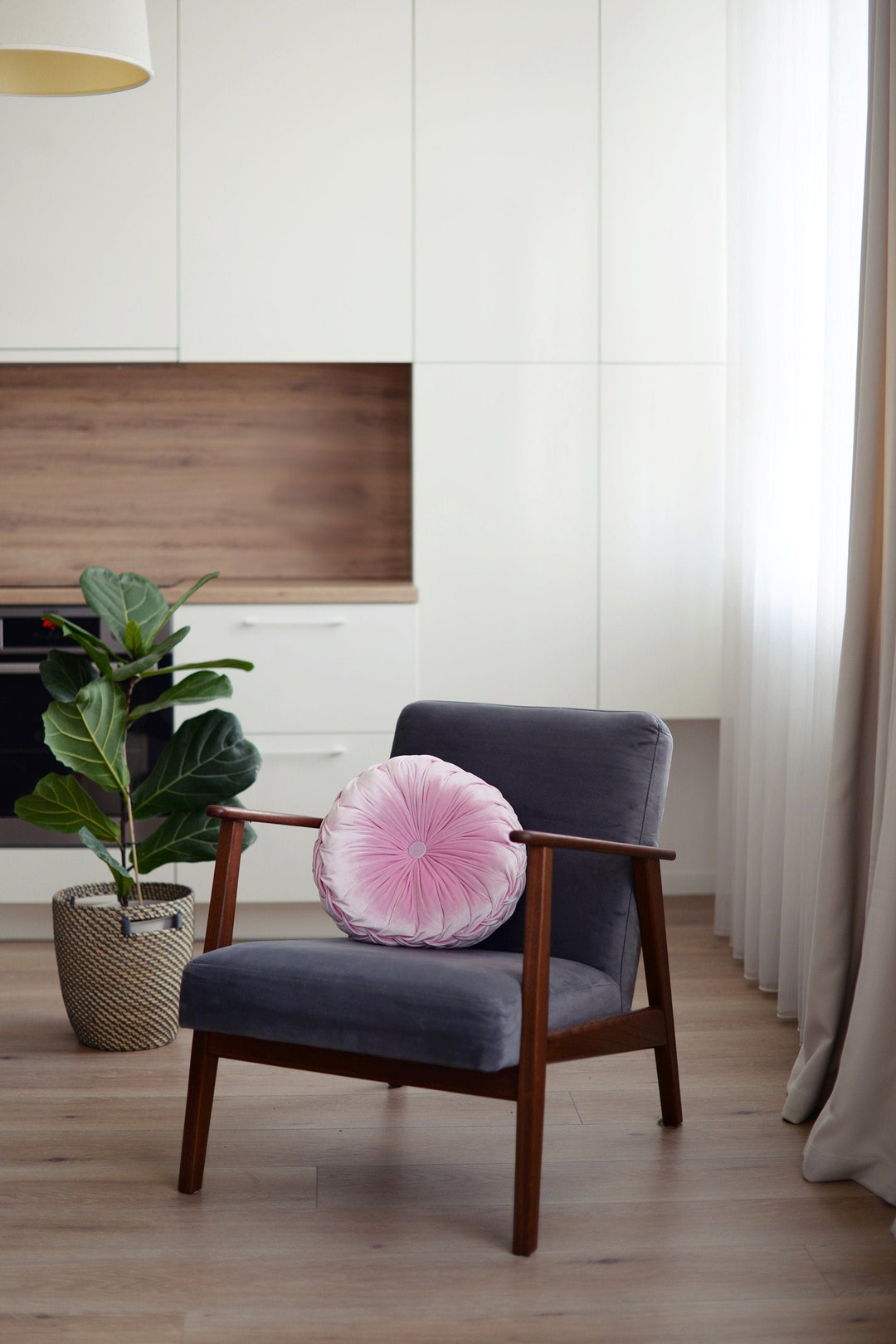 Throw Round Pink Pillow and Matching Crochet Coaster Set, Pintuck ...