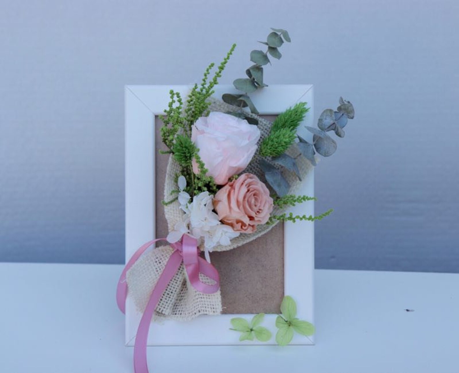 Preserved Flowers Floral Frame - Forever Roses, Mother's Day Gift ...