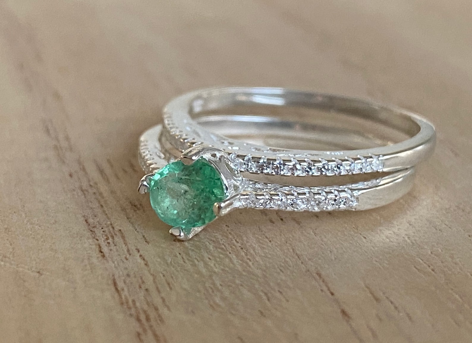 Size 8.5 Genuine Colombian emerald ring silver 925 real | Etsy