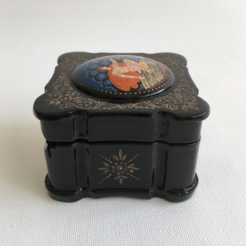 Palekh Lacquer Box Hand-painted With Tempera Miniature - Etsy