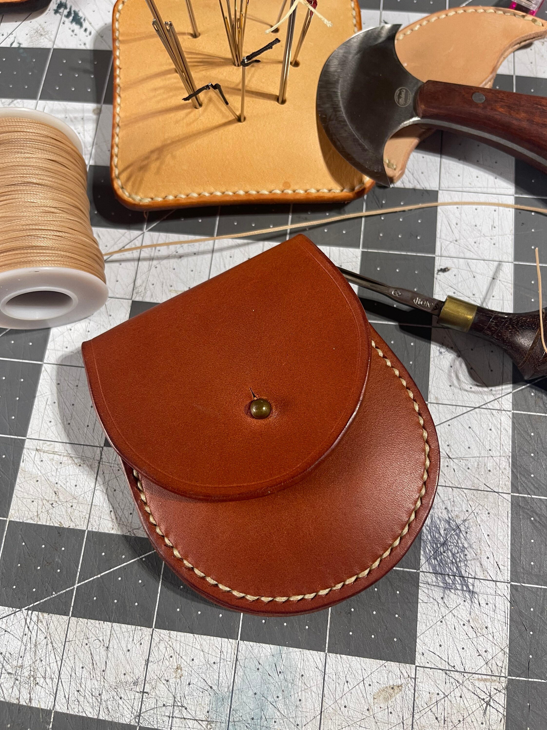Round Leather Pouch, #48, Full Gusset Leather Pouch, Handmade Leather ...
