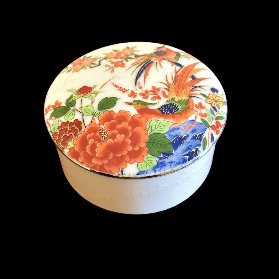 Vintage LEGO Japan Satsuma Style Powder Box Lidded Trinkets Keepsakes ...
