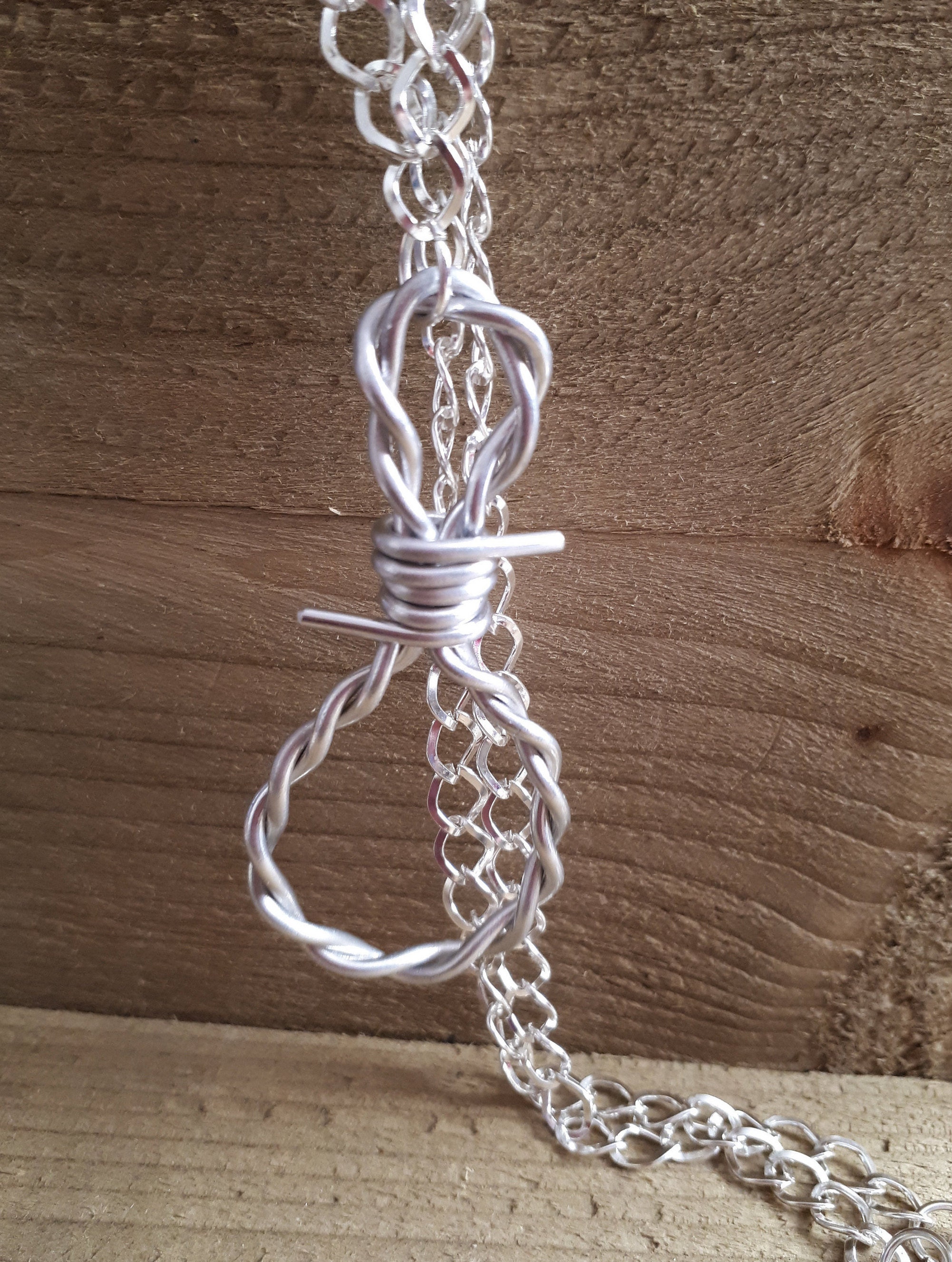 Barb Wire Noose Pendant Necklace - Etsy UK