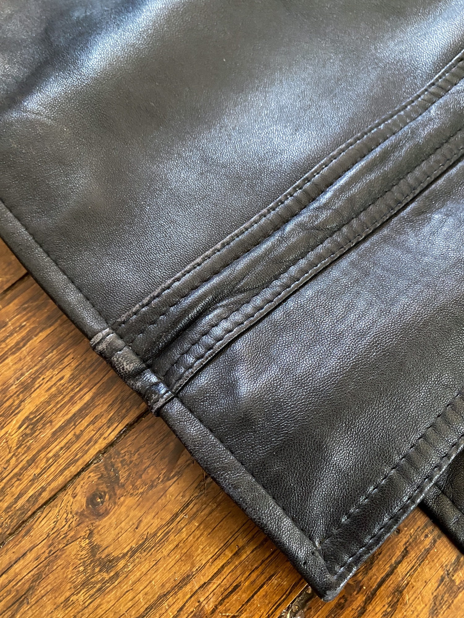 1970s « le Corbusier » Black Leather Jacket, Size L - Etsy 1970s « le Corbusier » Black Leather Jacket, Size L - Etsy