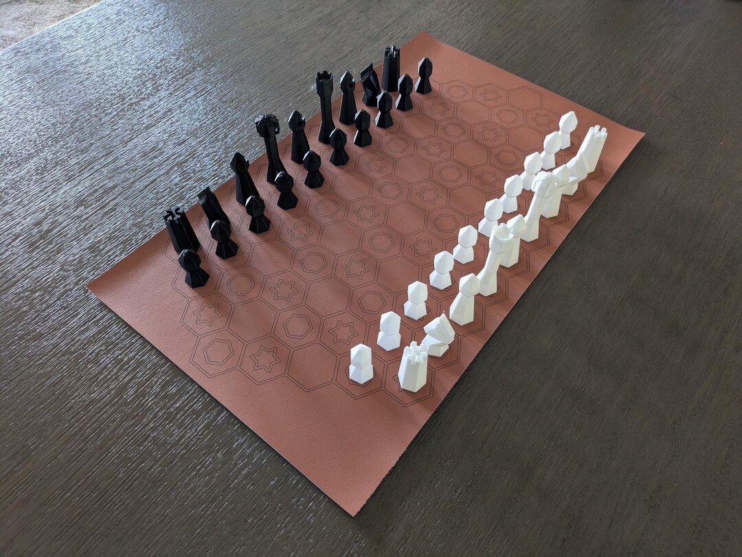 Brusky Hexagonal Chess Set - Etsy