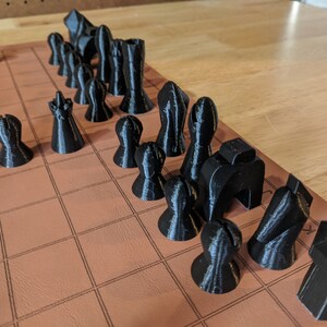 Courier Chess Set - Etsy