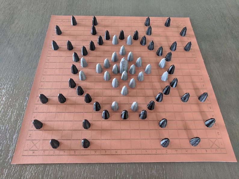 Hnefatafl Board Game Set - 3D Printed Pieces - Etsy