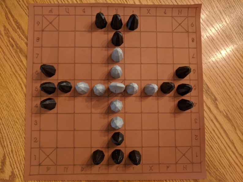 Hnefatafl Board Game Set - 3D Printed Pieces - Etsy
