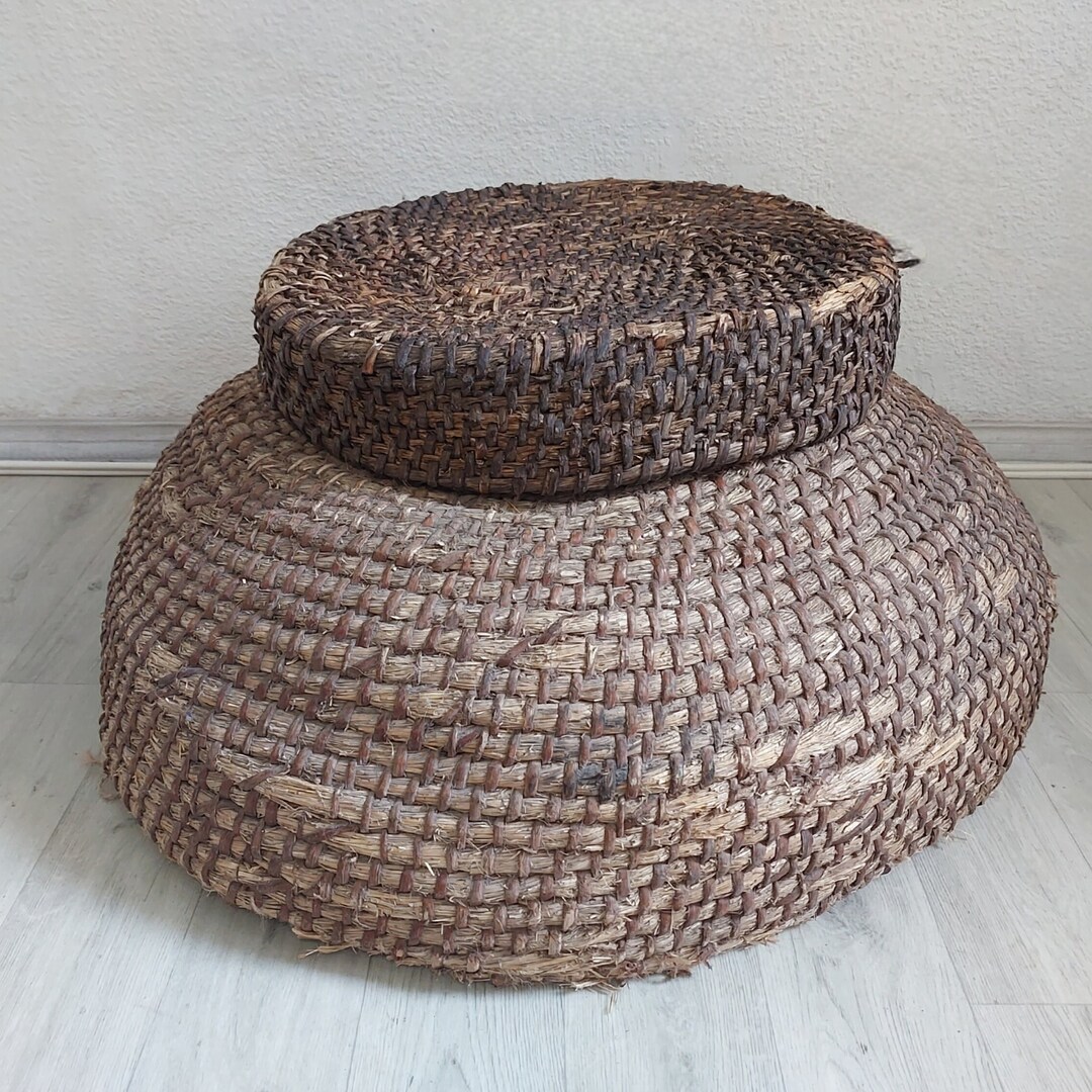 Old Antique Grass Rye Basket. Vintage Big Grain Storage. Primitive ...