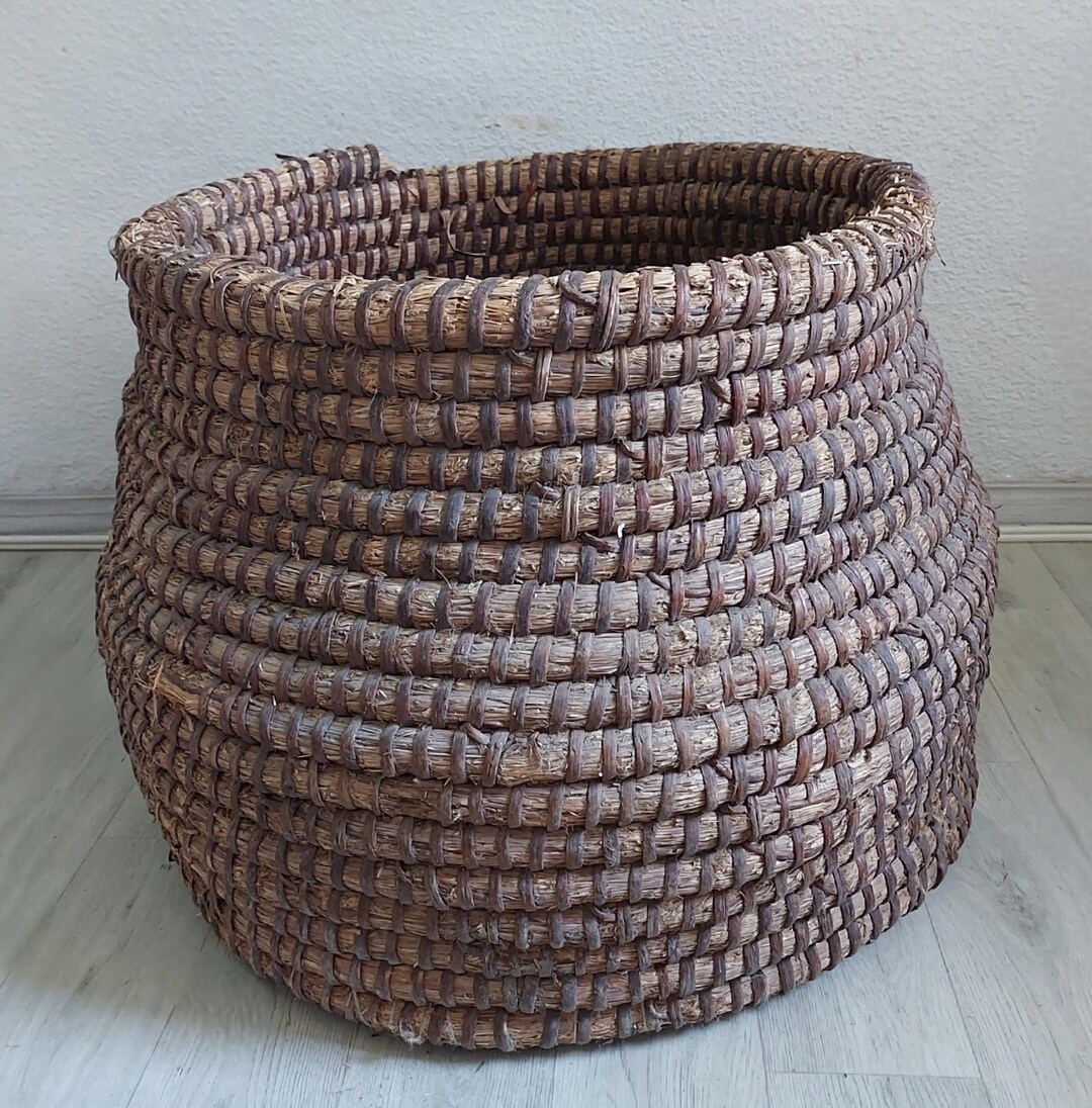 Old Antique Grass Rye Basket. Vintage Big Grain Storage. Primitive ...