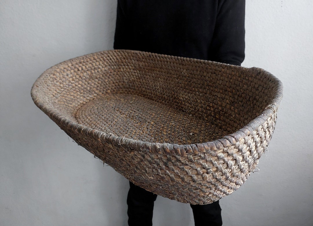 Old Oval Antique Grass Rye Basket. Vintage Grain Storage. - Etsy
