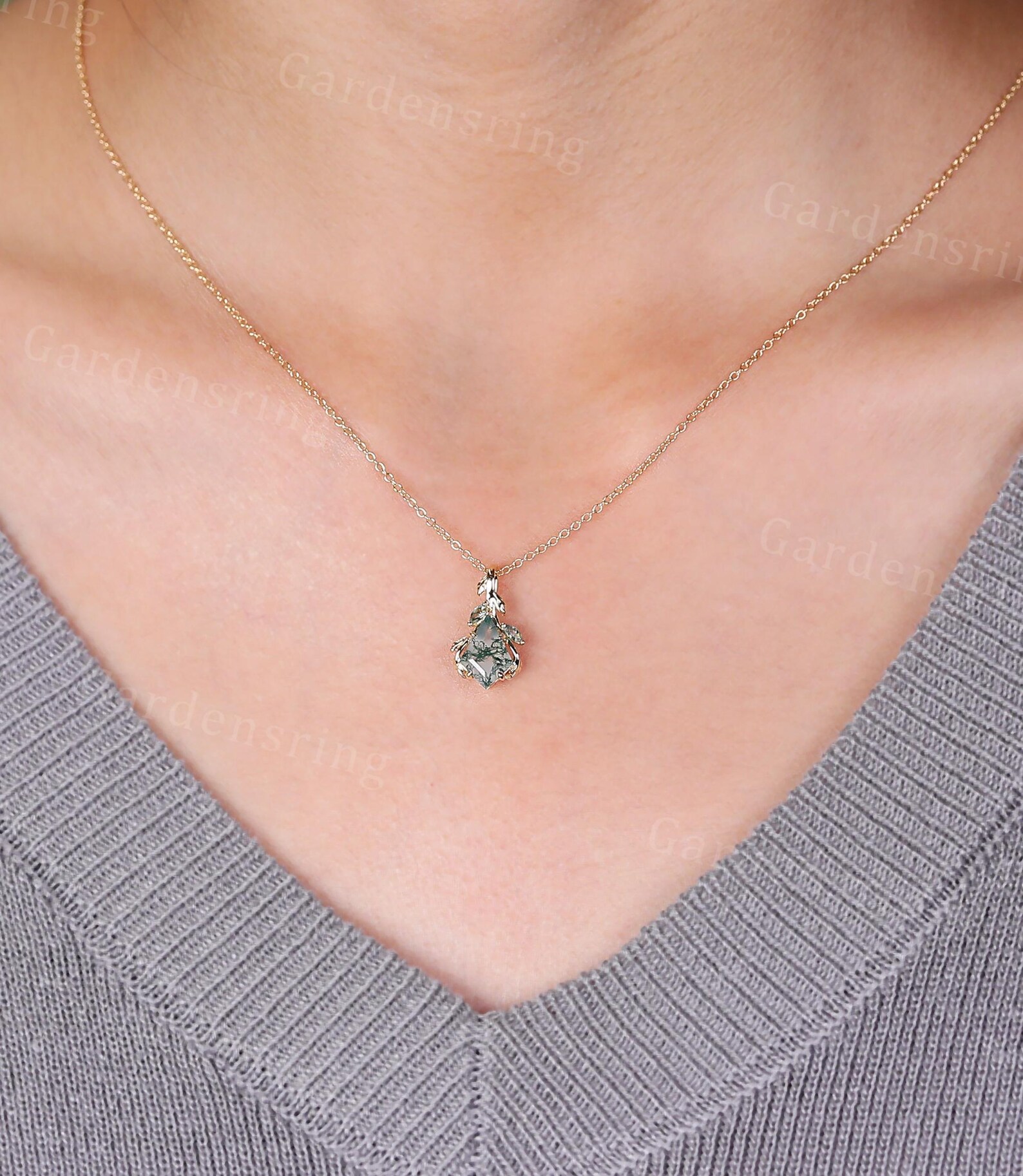 Kite Cut Moss Agate Pendant Necklace Vintage Solid Gold Marquise Cut ...