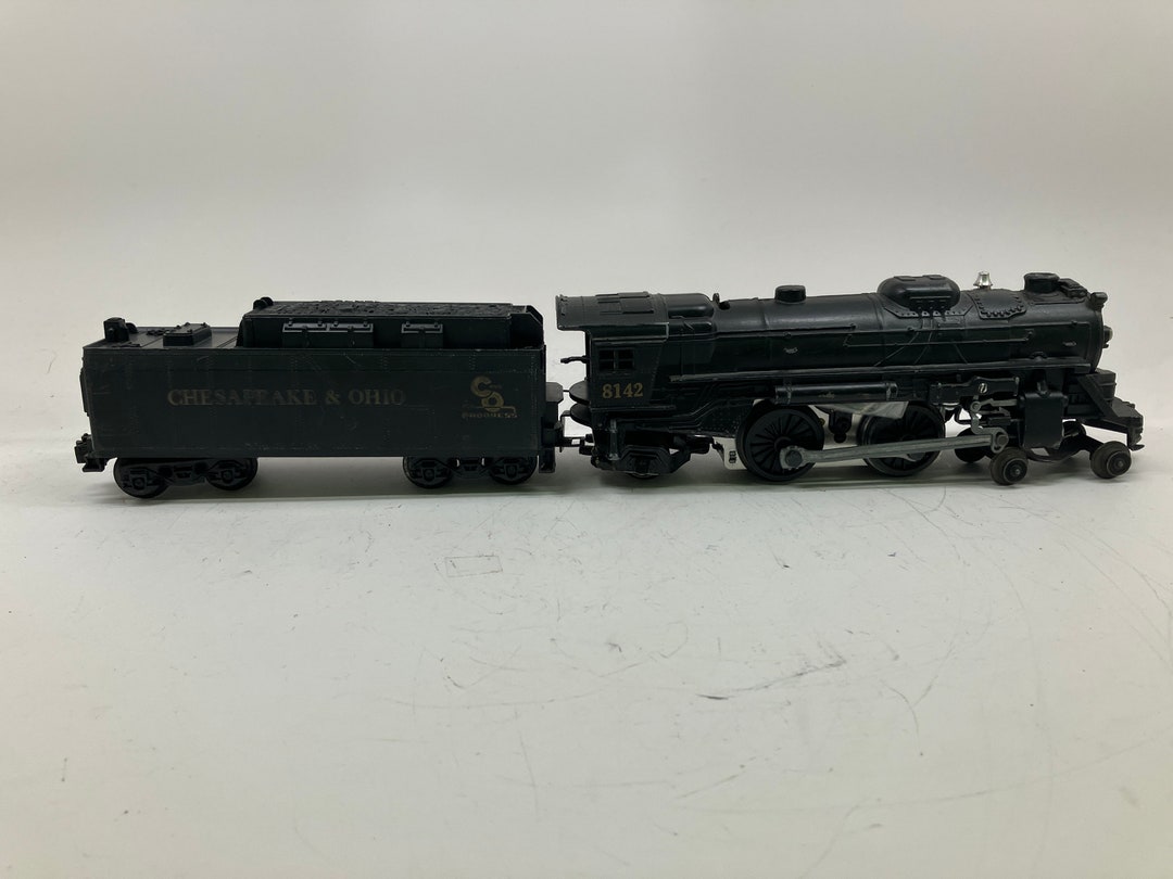 Lionel 8142 4-4-2 Chesapeake & Ohio With Light, Smoke and Sound. Used ...