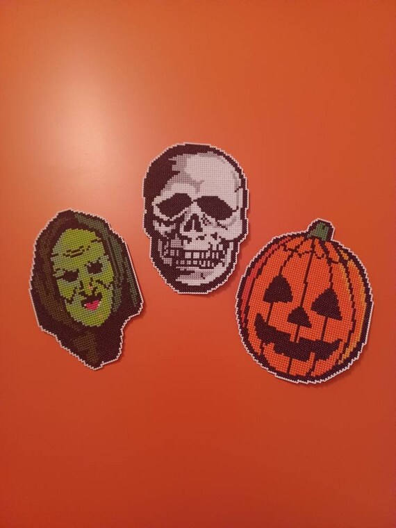 Halloween 3 Inspired Silver Shamrock Mask Cross Stitch Magnet - Etsy