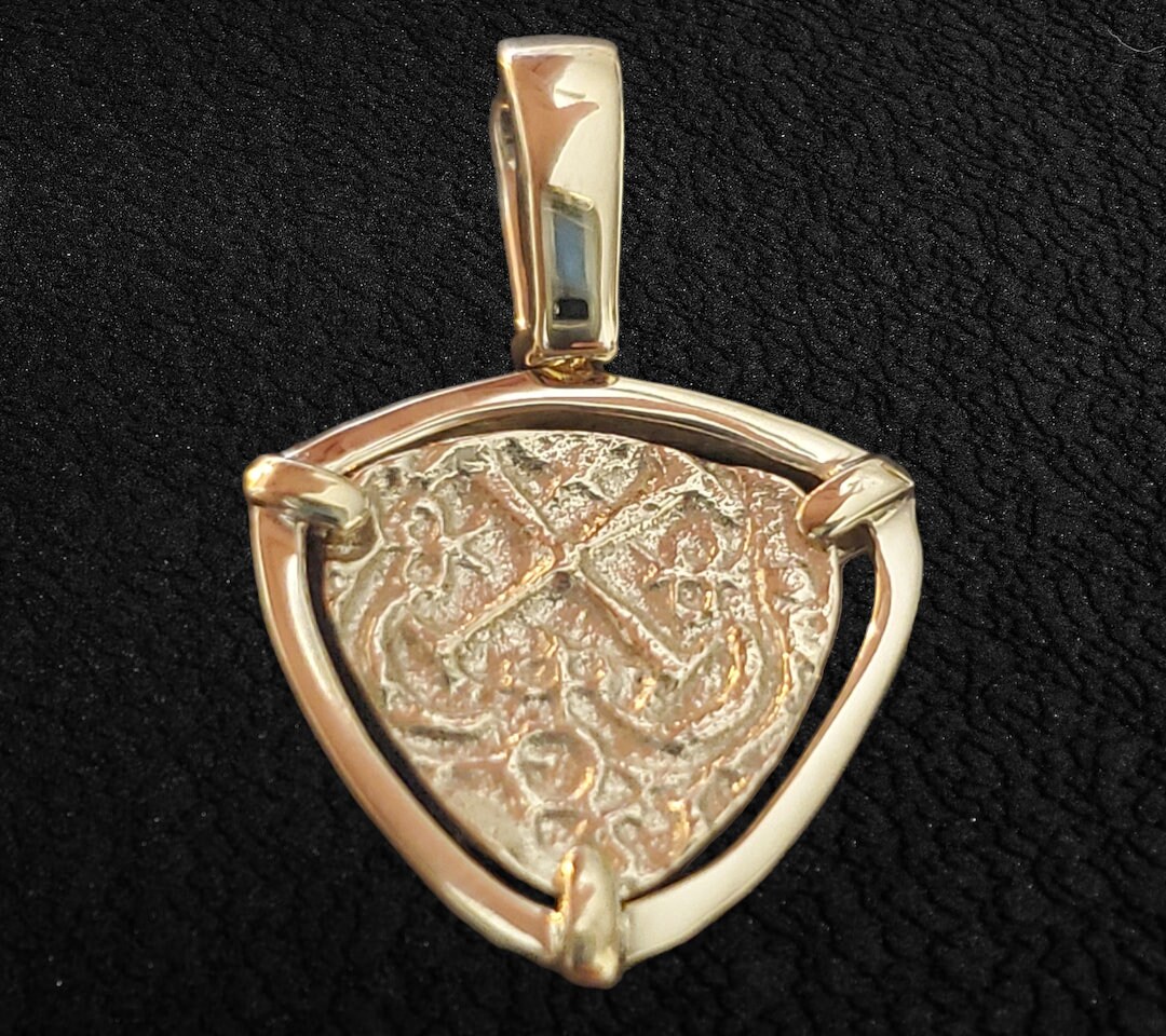 14kt Solid Gold Atocha Triangular Pendant Sunken Treasure Coin - Etsy
