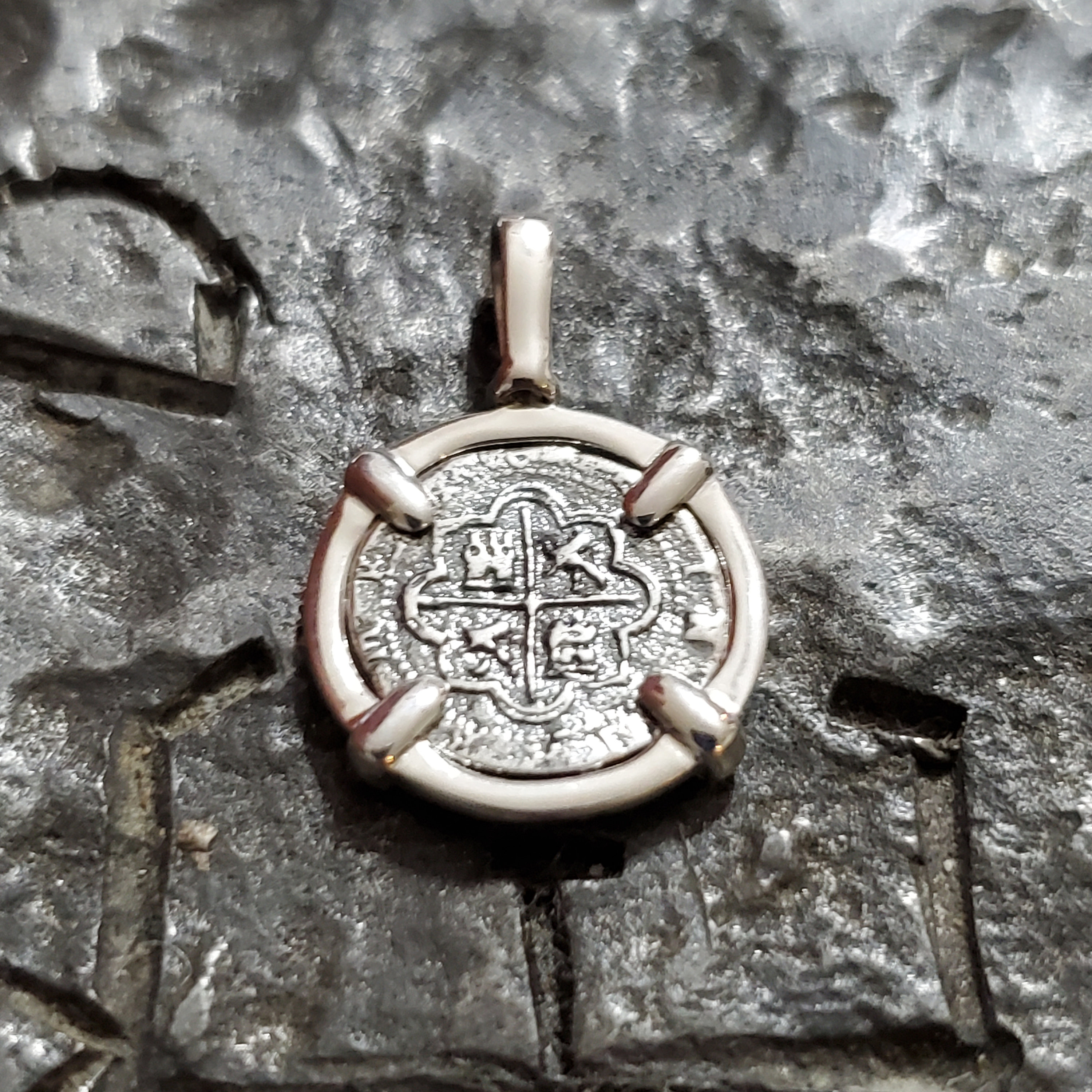 Atocha Silver Coin Pendant Shipwreck Treasure - Etsy