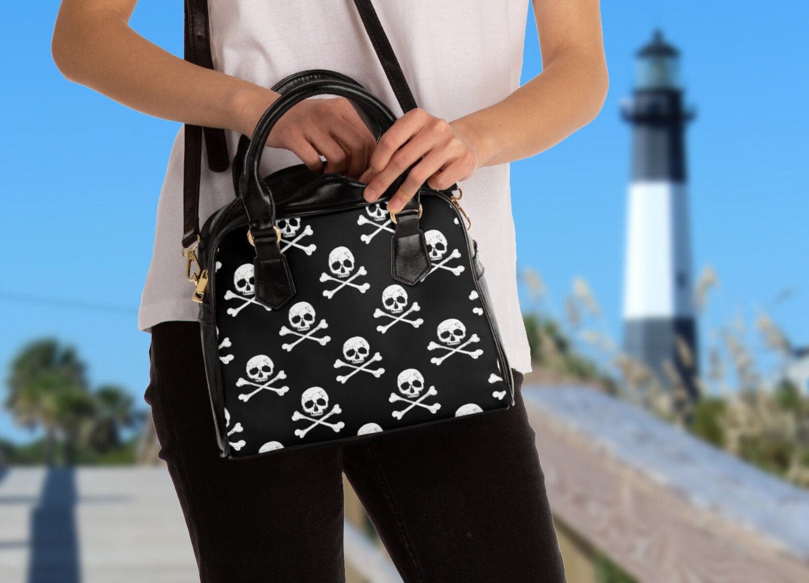 Skull & Bones Shoulder Handbag Pirate Purse Gothic Handbag PU Vegan ...
