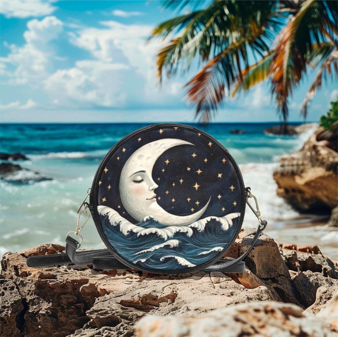 Half Moon Ocean Round Sling Bag, 8 Inch Round Drum Purse, Tropical ...