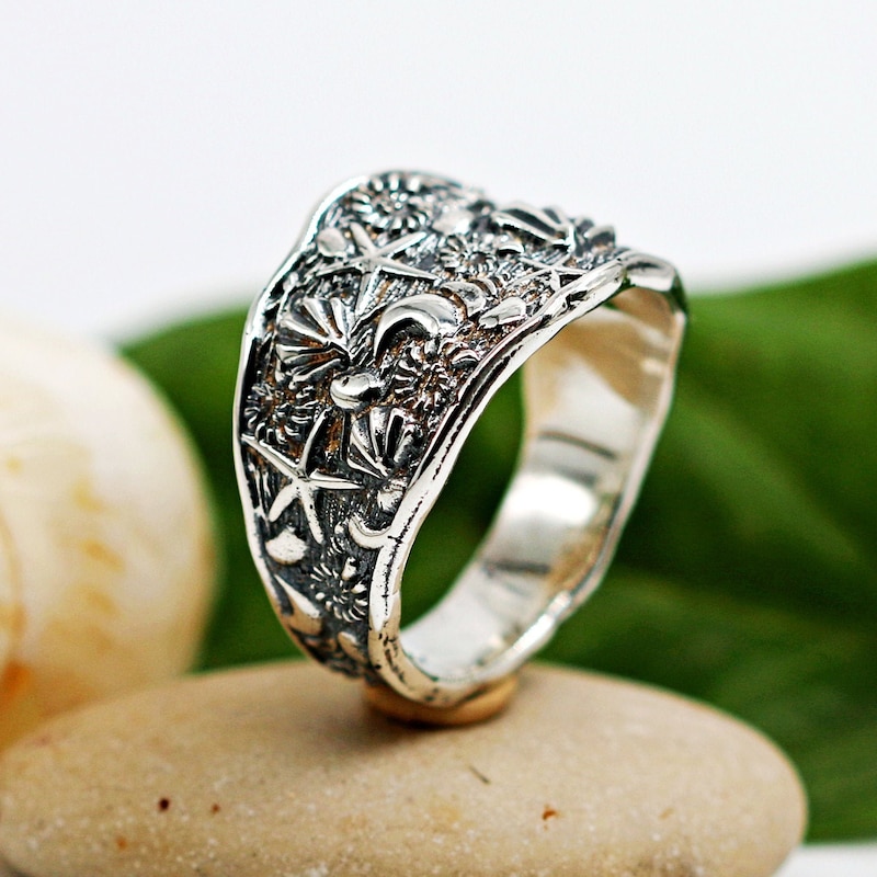 Silver Seashell Ring - Etsy